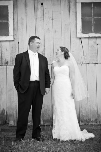 Kristen and Matt – Wedding at Rogue Hop Farm in Independence, OR ...